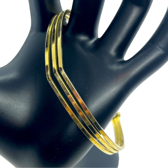 Jewelry | Vintage Triple Strand Gold Tone Chevron Bangle Bracelet ...